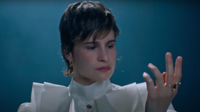 Watch Christine and the Queens Perform on 'Fallon' - Paste
