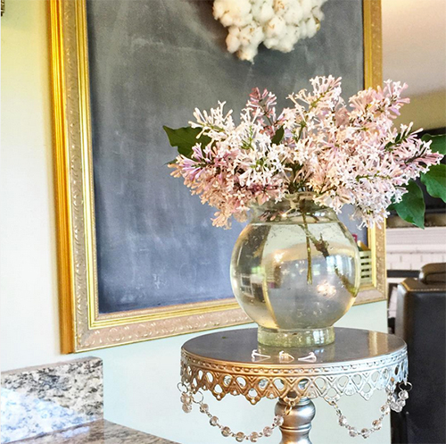 Clever Design Ideas for Pretty Cake Stands - Paste